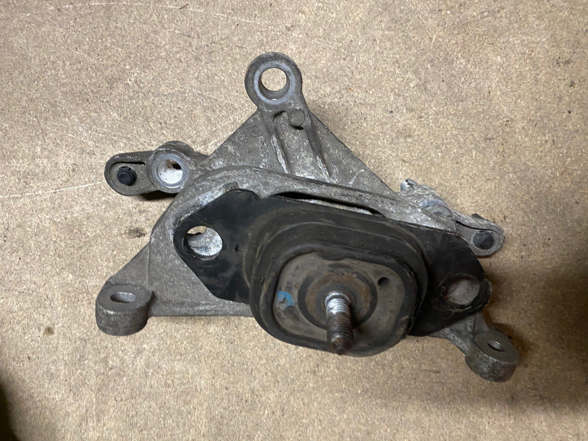 RENAULT MEGANE SPORT R26 / 225 - ENGINE / GEARBOX MOUNT – HOUSE OF H.S.P
