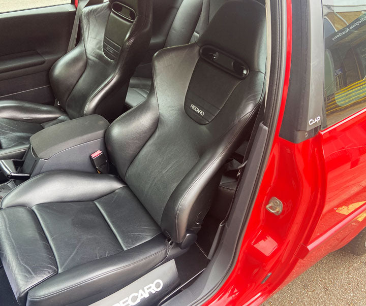 Renault Megane Sport R26 / 225 Recaro Trendline Front Seats – HOUSE OF ...