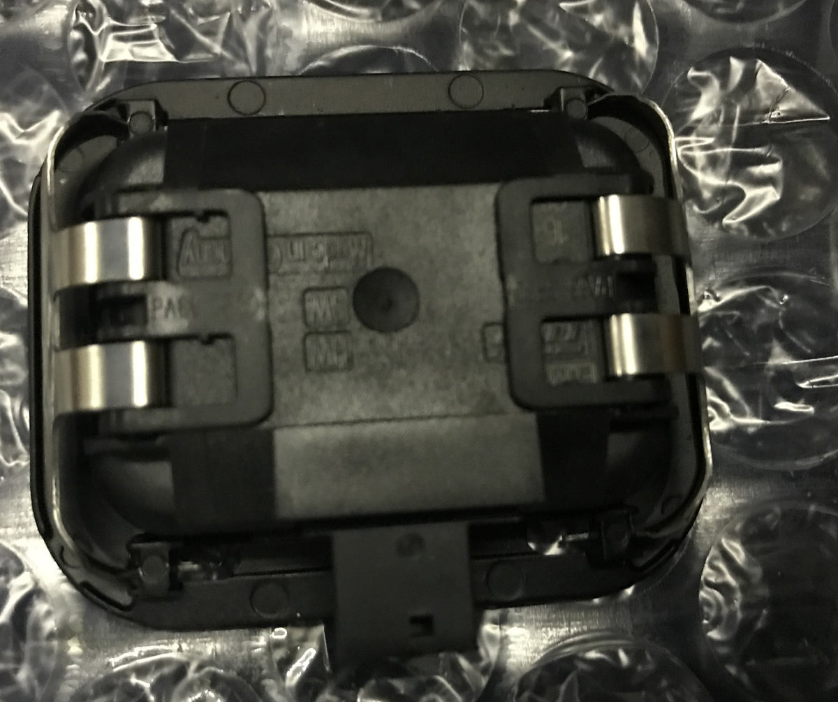 Range Rover Sport HSE Windscreen Rain Sensor – HOUSE OF H.S.P