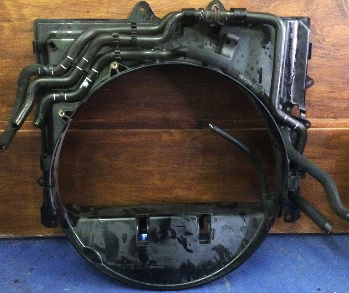 Range Rover Sport HSE Radiator / Fan Surround – HOUSE OF H.S.P