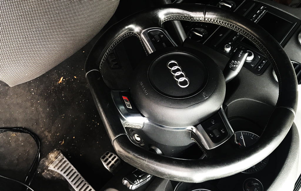 AUDI S3 8P FACELIFT - STEERING WHEEL – HOUSE OF H.S.P