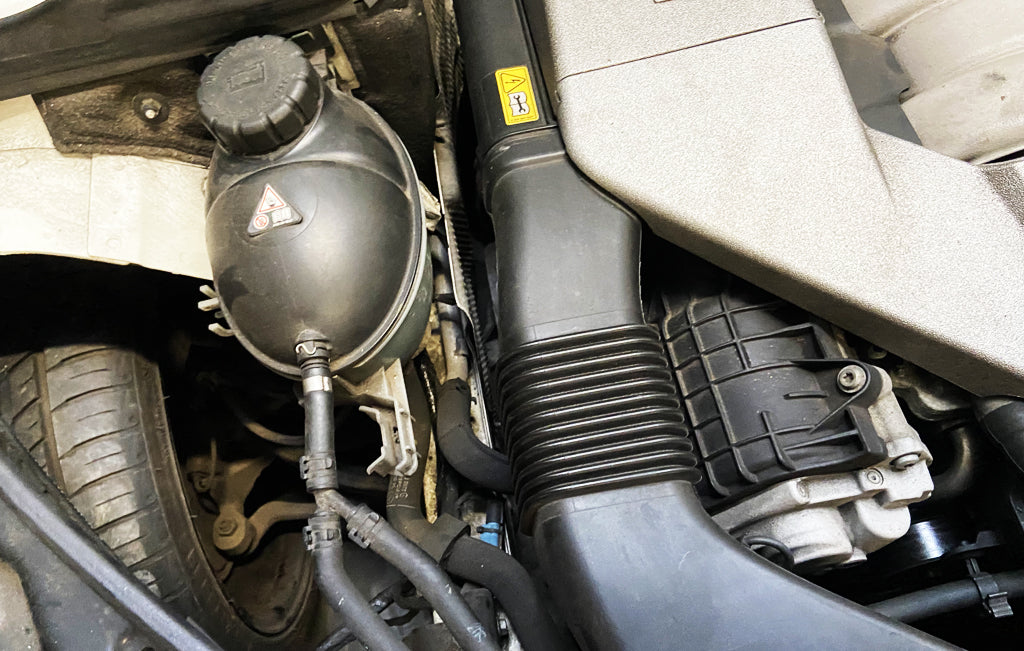 Mercedes C63 AMG 6.3 W204 - Coolant Tank – HOUSE OF H.S.P