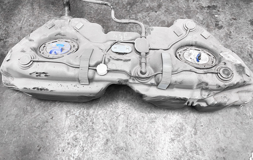 Mercedes C63 AMG 6.3 W204 - Fuel Tank – HOUSE OF H.S.P